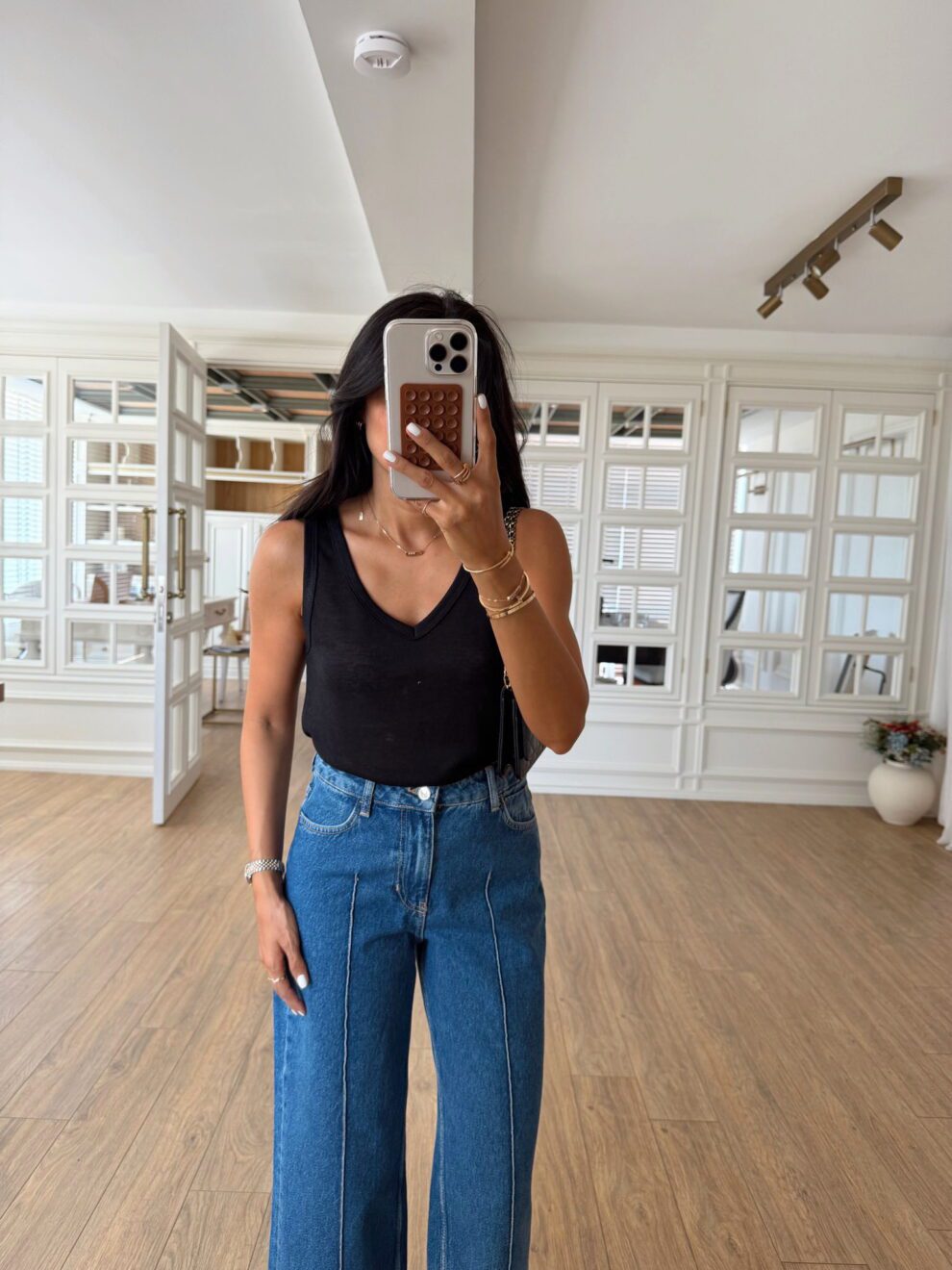 Raina V Yaka Basic Bluz – Pelin Şenoğlu